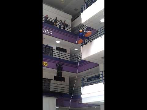 Demo Menyelamat Tempat Tinggi - JPAM SPT di UiTM Pulau Pinang
