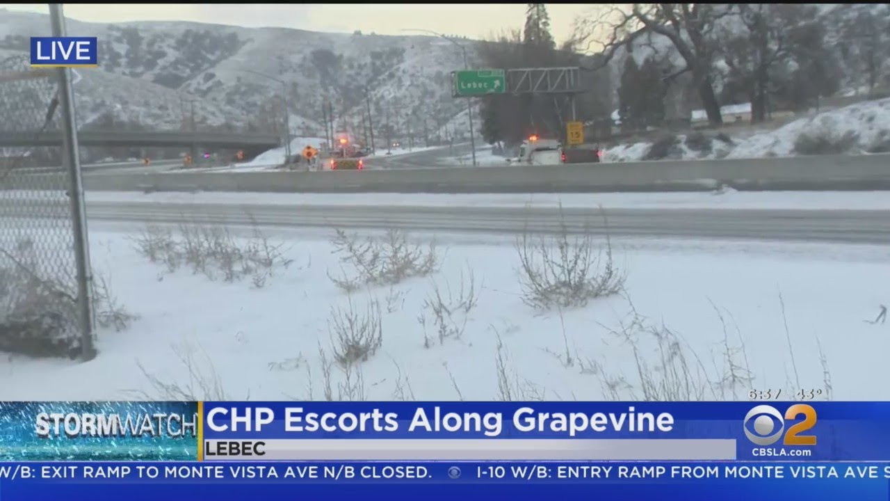 CHP Escorting Vehicles Through Grapevine Due To Snowfall - YouTube