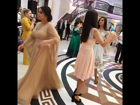 GUNAY SHAHZADEBaki sheherinde Qazax elinin toyu.14.06.2019 Papuriler.