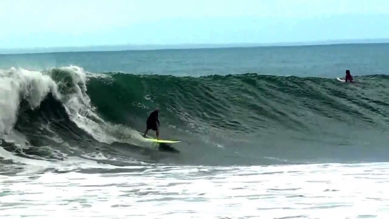 Surfing Pavones,Costa Rica-Joe Webb - YouTube