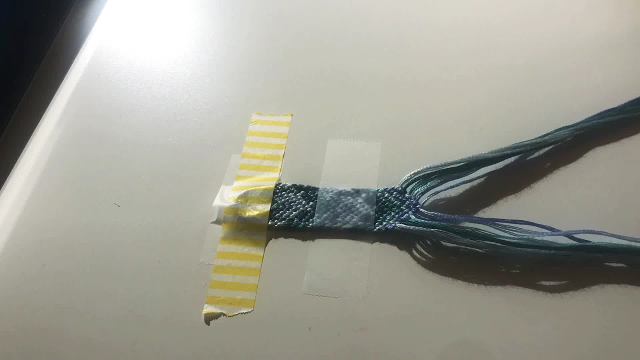 Offset chevron friendship bracelet time lapse - YouTube