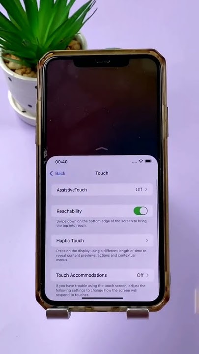 How to Use iPhone's Reachability for Easier One-Handed Operation #iphone#ios18 - YouTube