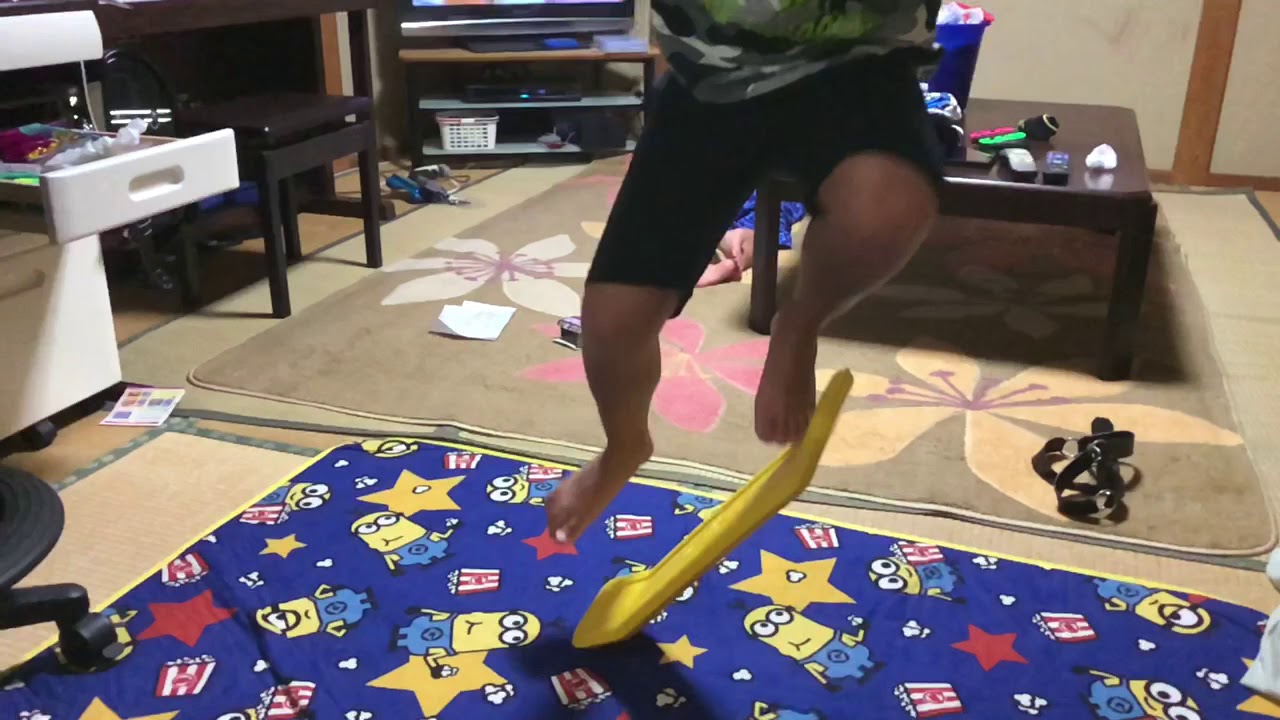 yo baby オーリー ollie Kick Flipper - YouTube