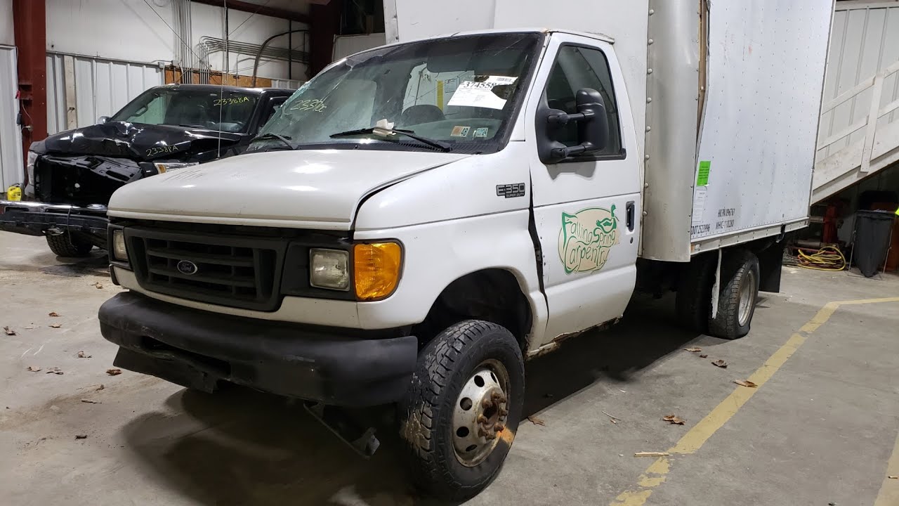 YAS23370C 2003 FORD E 350 CUTAWAY VAN - YouTube