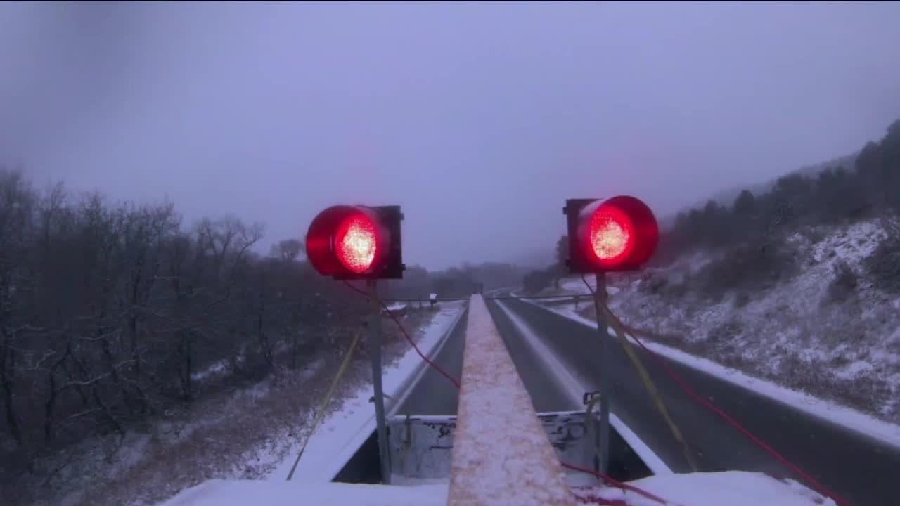 Has anyone solved the problem with LED traffic lights getting covered ...