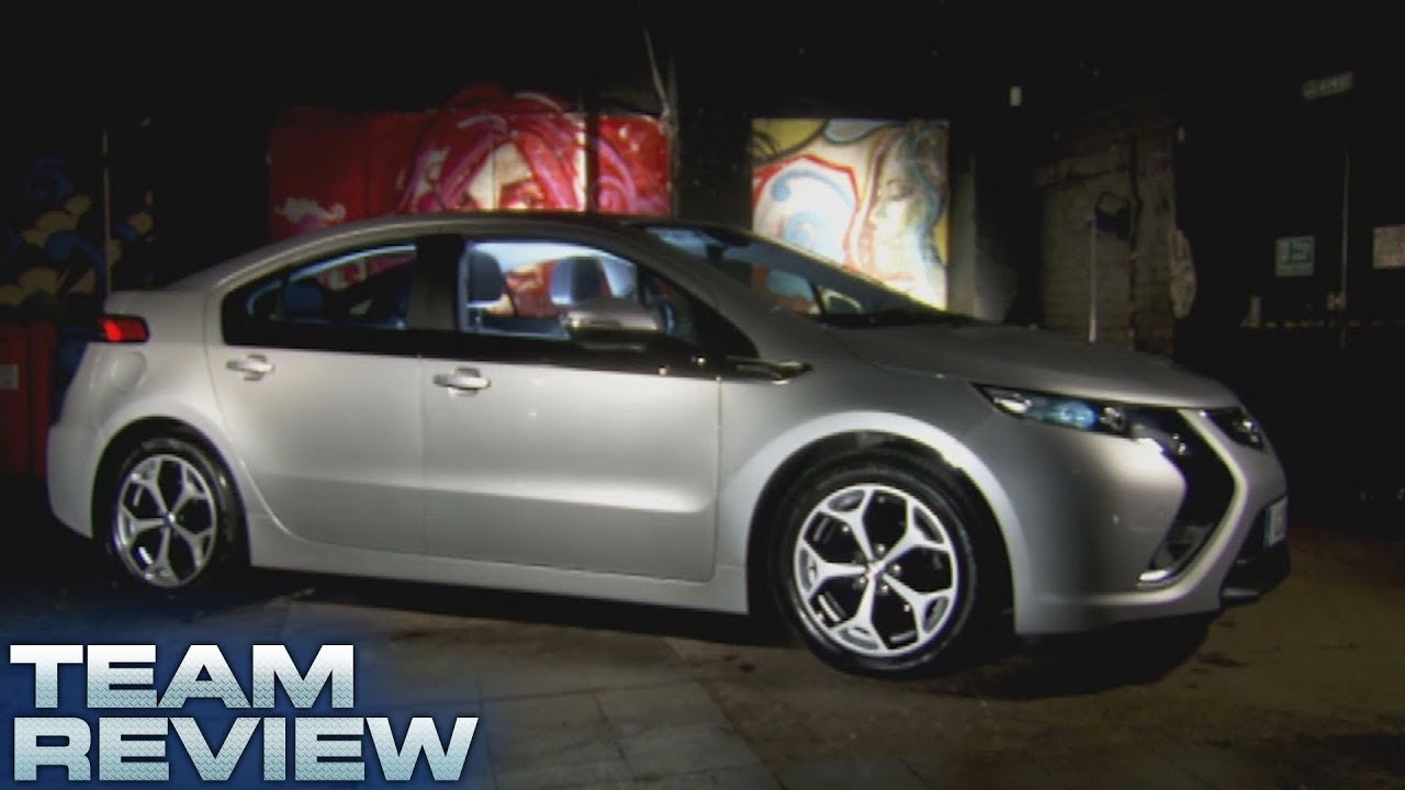 Vauxhall Ampera (Team Review) – Fifth Gear - YouTube