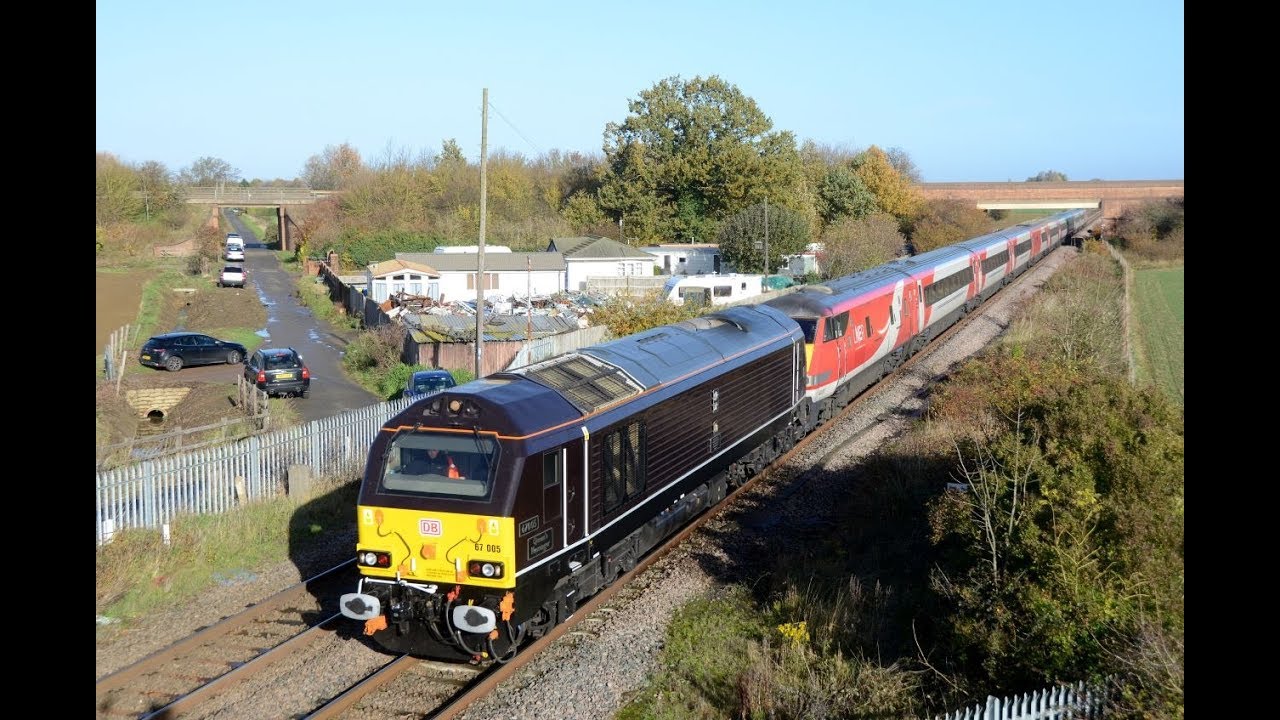 ECML Trains 2018 'Drags, Diversions, and more!', 10th November - YouTube
