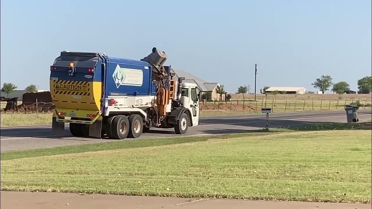Waste Connections: Mack lr Labrie Automizer Garbage truck - YouTube