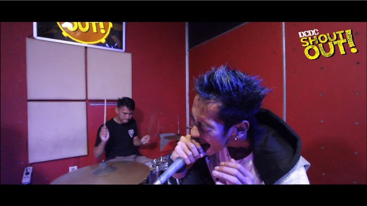 PLAYOVER - TUNJUKANLAH || STUDIO SHOW DCDC SHOUT OUT SUMEDANG @Dic ...