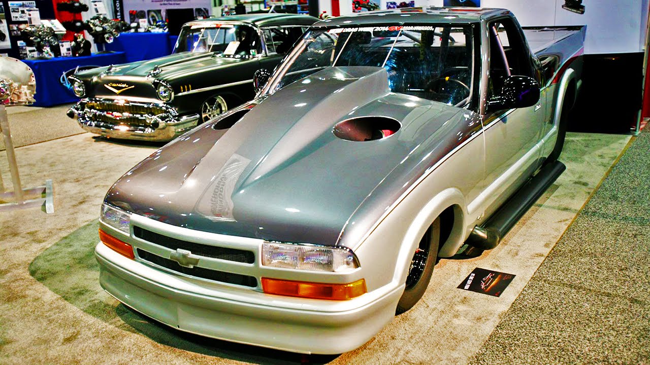 Hot Rods and the World's Fastest Street Cars with Finnegan! - 2014 SEMA ...