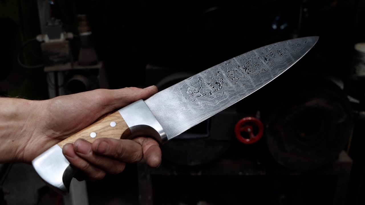 Forging a gigant pattern welded chef knife, the complete movie. - YouTube