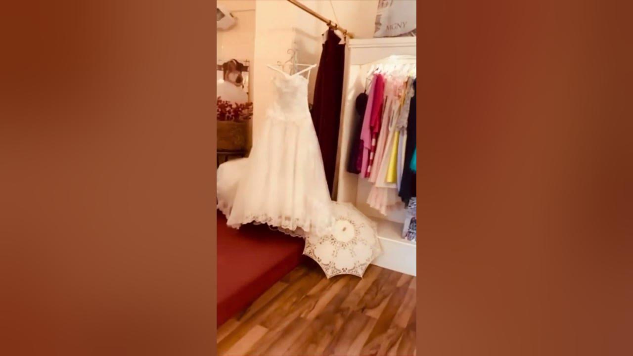 Arkawedding Gr Collection με μοναδικα νυφικα και βραδινα φορέματα
