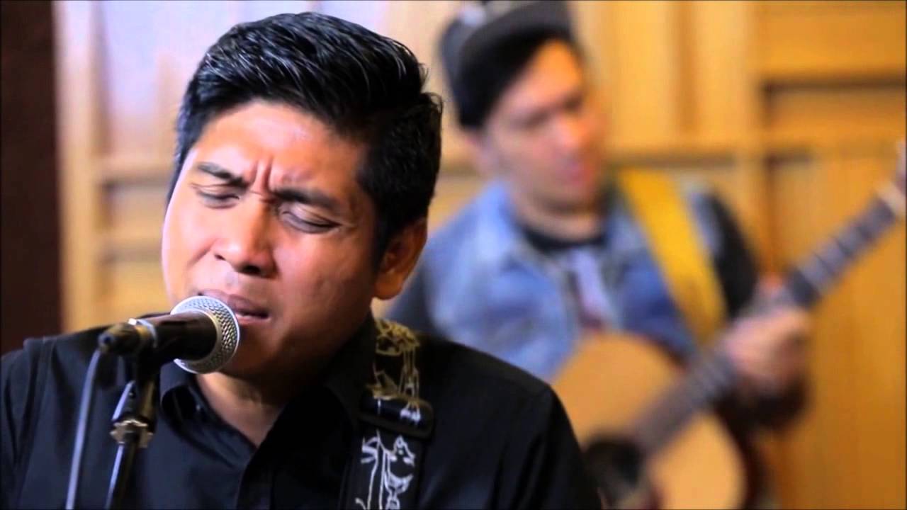 Bobby Febian - Pujian Sejati - YouTube