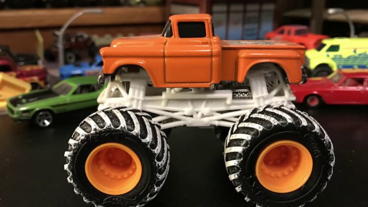 Custom Monster Trucks - YouTube