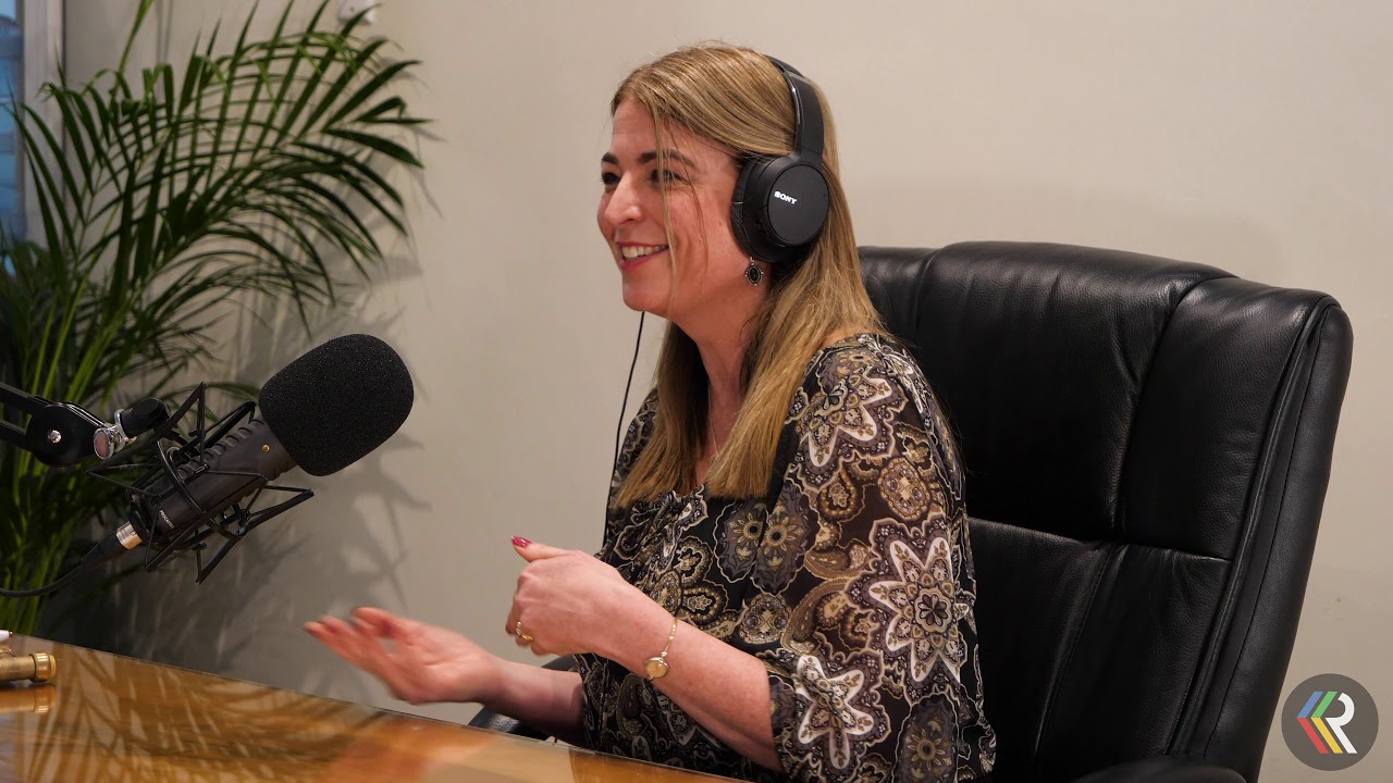 Full Interview: Angie Ellis of 8020 Invest | Rask | [HD] - YouTube