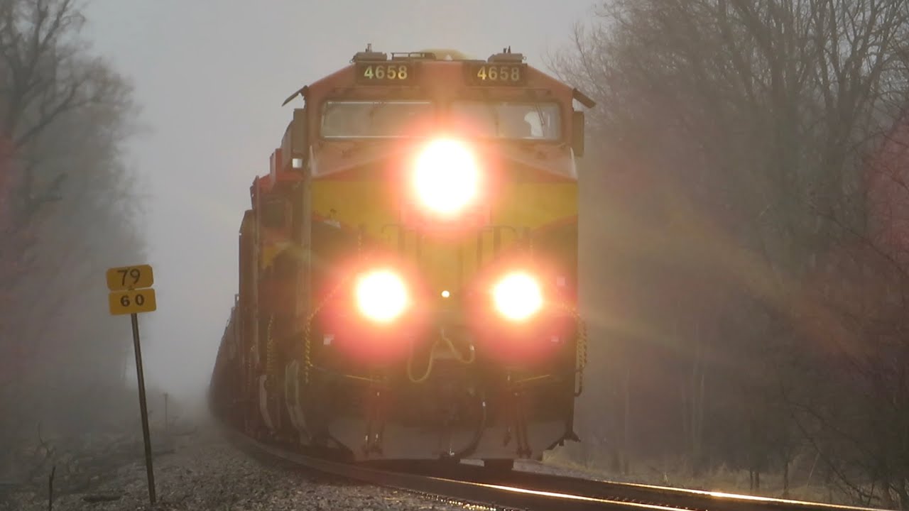 Railfanning Portage, WI Ft KCSM 4658 Leads CP 540 Ex CREX On CP 149 ...