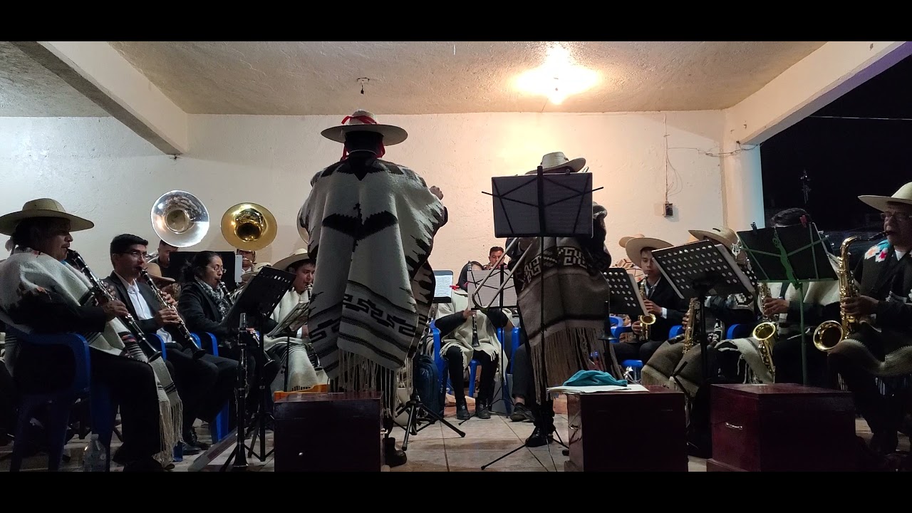 🚨🚨Banda la gran sinfónica de Nurio michoacan..del Maestro Pedro Alejo ...