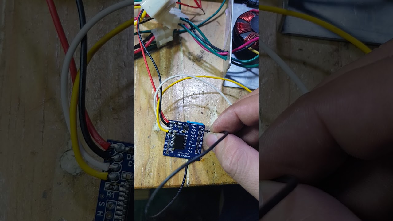 Module siren 8 tones - YouTube