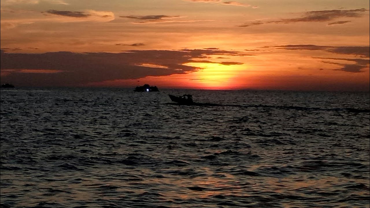 HANDLINE PRO ANGLER YELLOW FIN BIGGEST TUNA ON hand LINE'S - YouTube