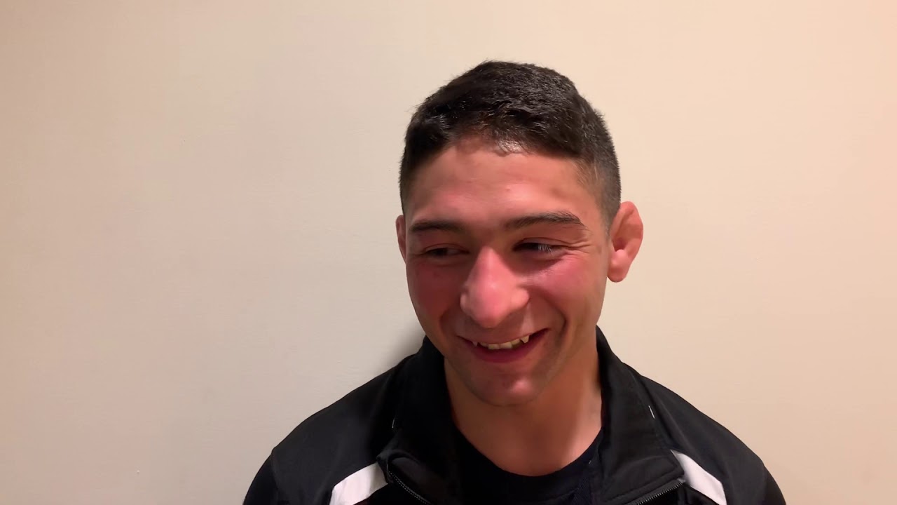Max Nowry lost a Rock Paper Scissors game in the 60 kg finals - YouTube