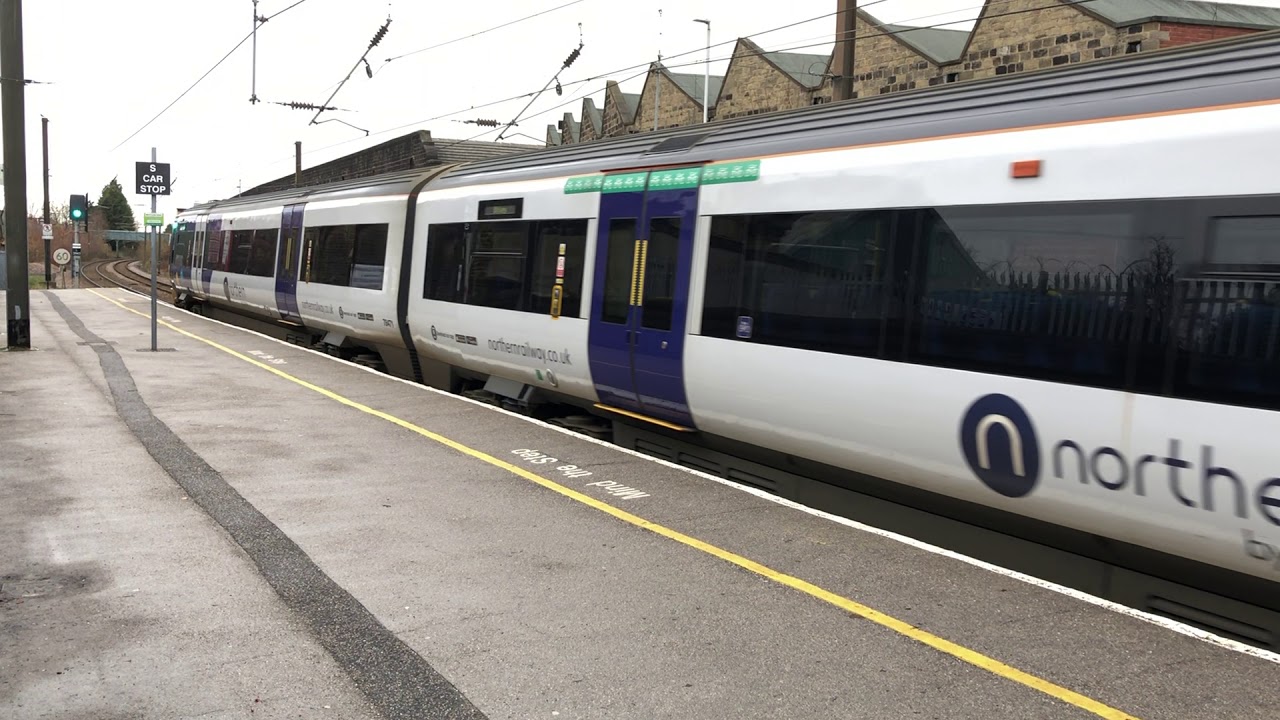 Northern Rail Class 333 departing Guiseley - YouTube
