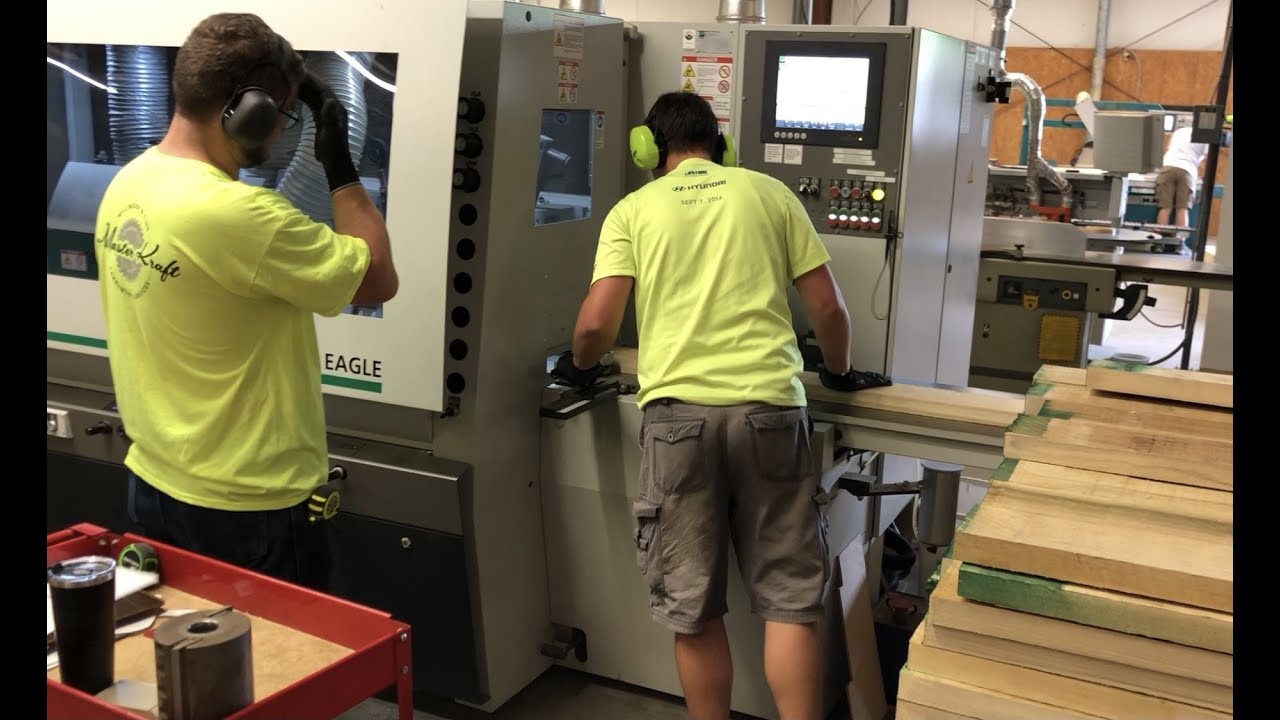 How to Make Moldings / Woodworking Making Wood Base Moldings With A ...