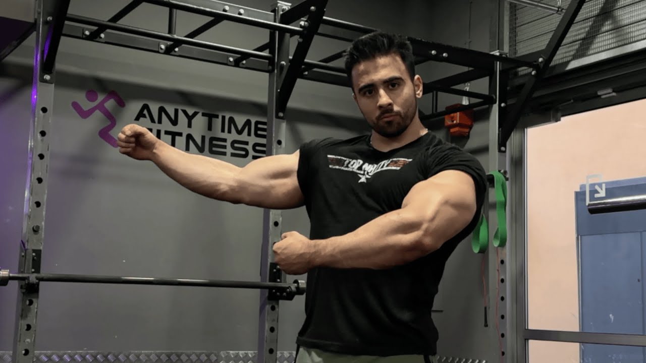 Natural Bulk Day 15 - Arms - YouTube