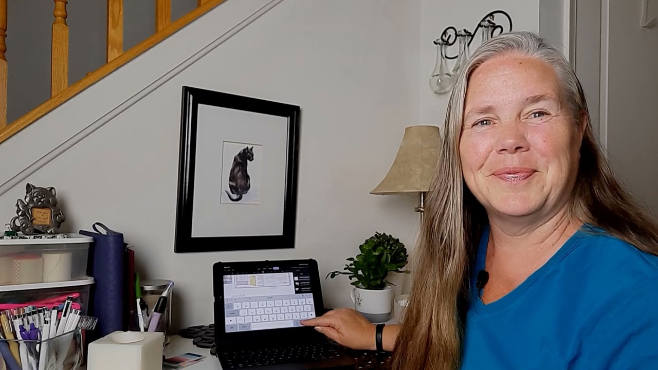 Quick Tip Tuesday: OneNote Microphone Button: Speech to Text - YouTube