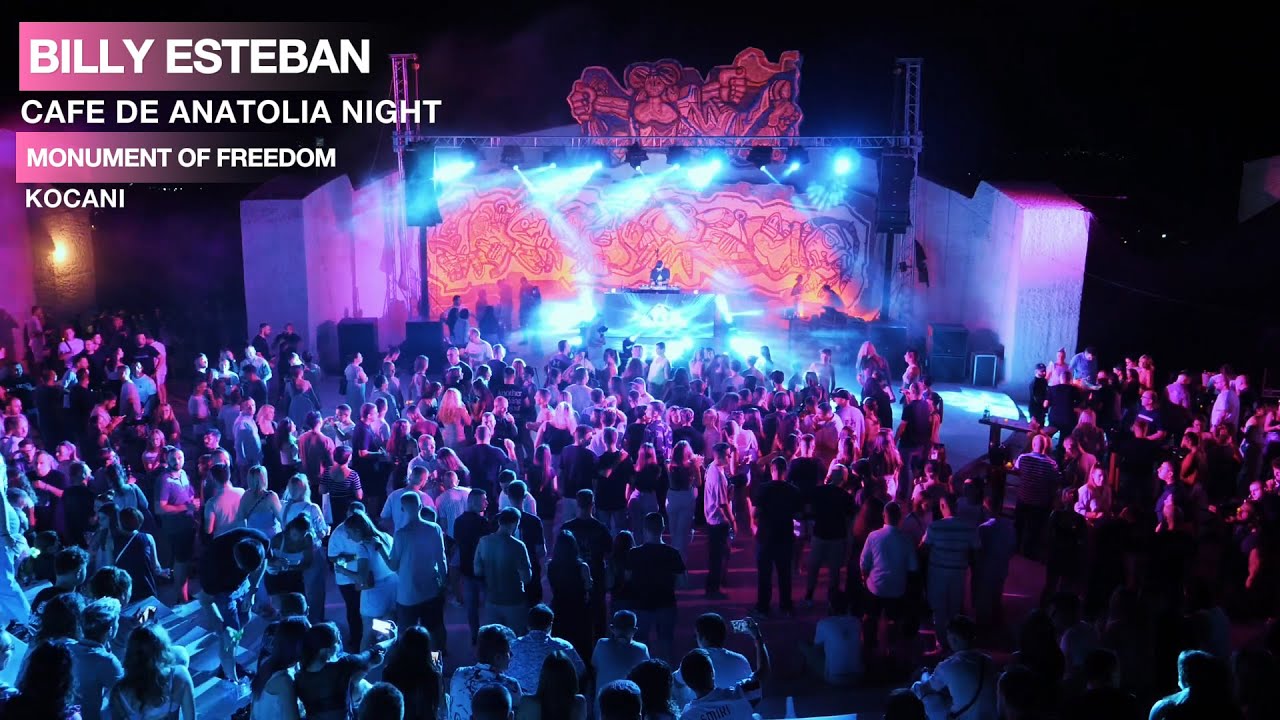 Billy Esteban - Cafe De Anatolia Night (Monument Of Freedom, Kocani ...