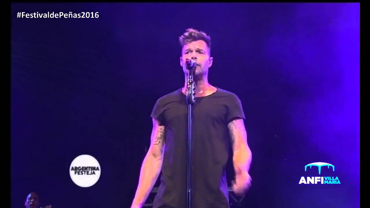 Ricky Martin - "Tal vez" - Festival de Peñas 2016 - YouTube