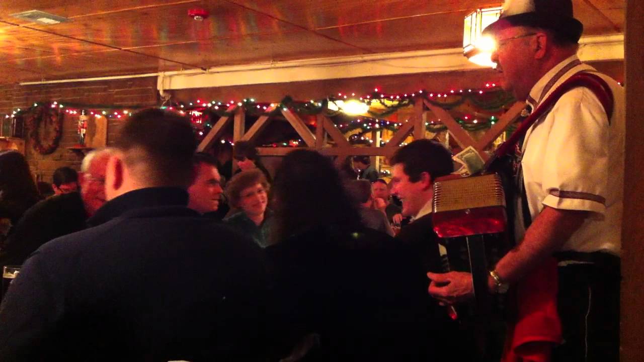Party @ Gasthof Zur Gemutlichkeit (Minneapolis, MN) - YouTube