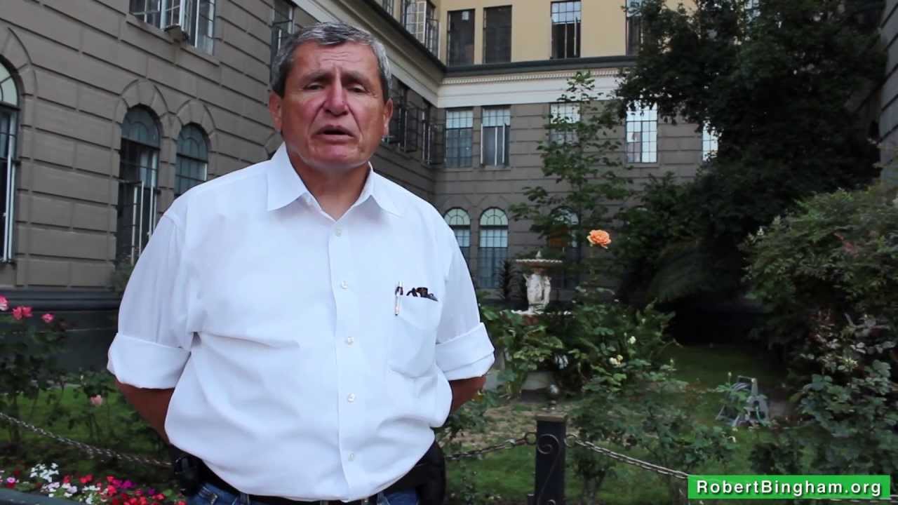 UFO Robert Bingham - Incredible UFO Footage by John Graf, Professional ...