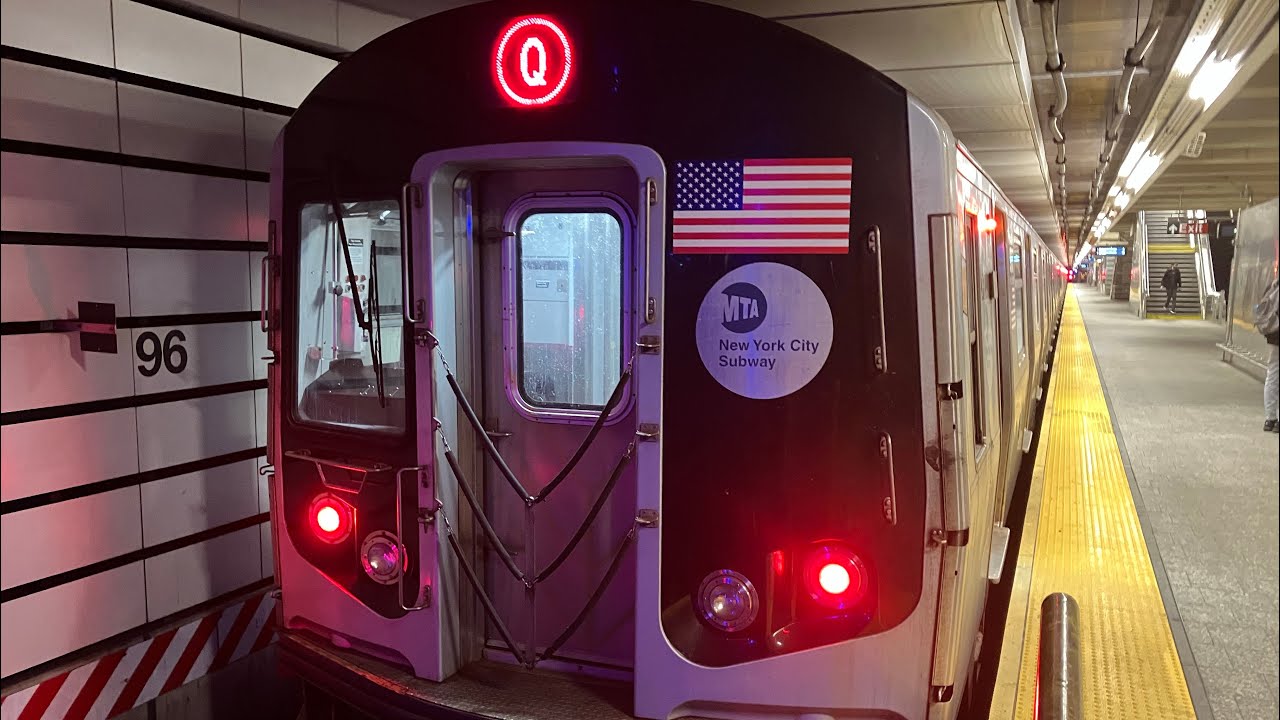 R160 Q Train full ride - YouTube