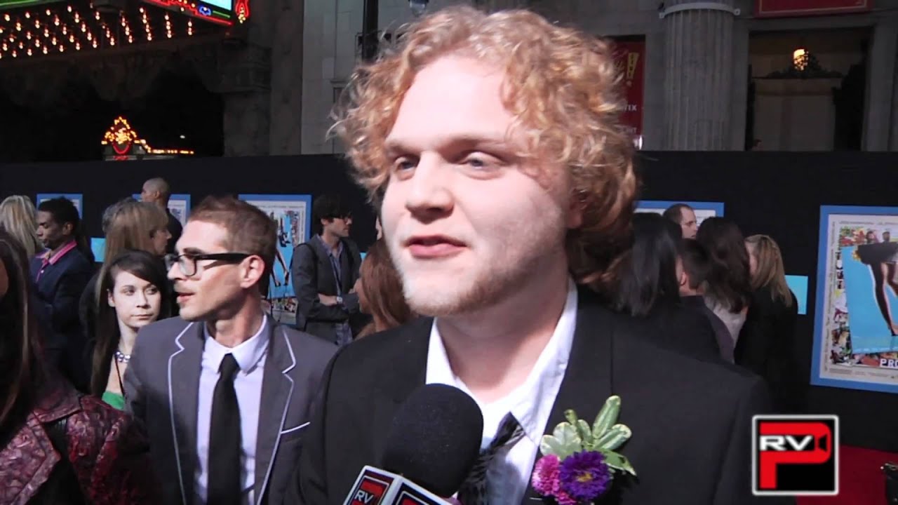 Joe "Rollo" Adler at the "Prom" Premiere - YouTube