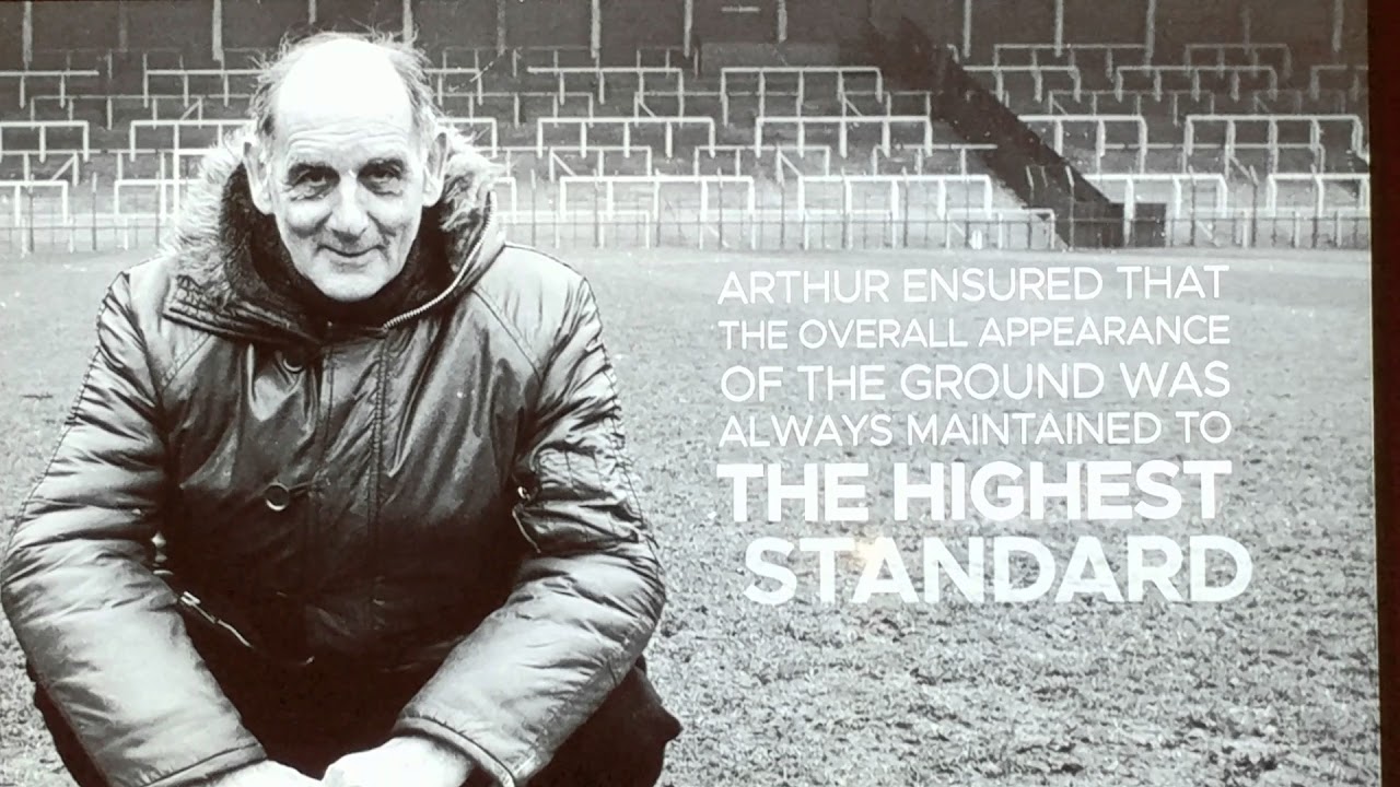 Arthur Riley. LFC Groundsman 1928-82 - YouTube