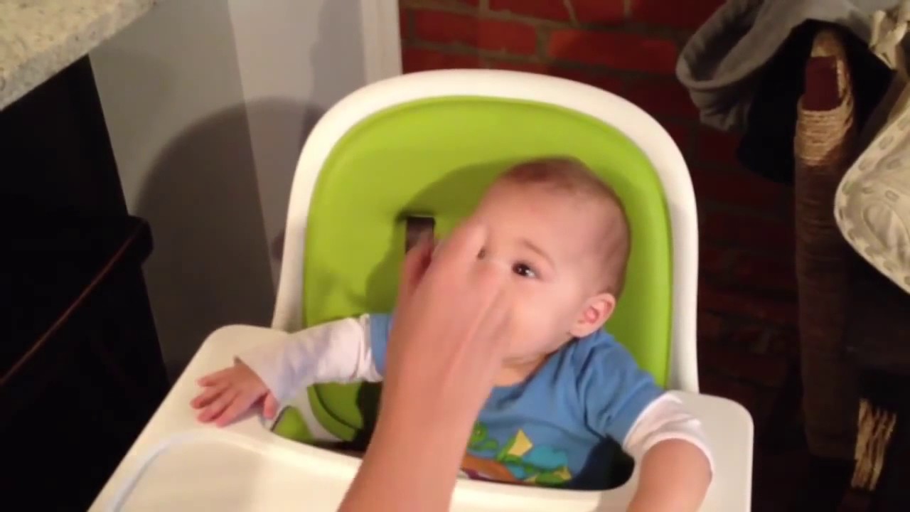Baby first eat chocolate - YouTube