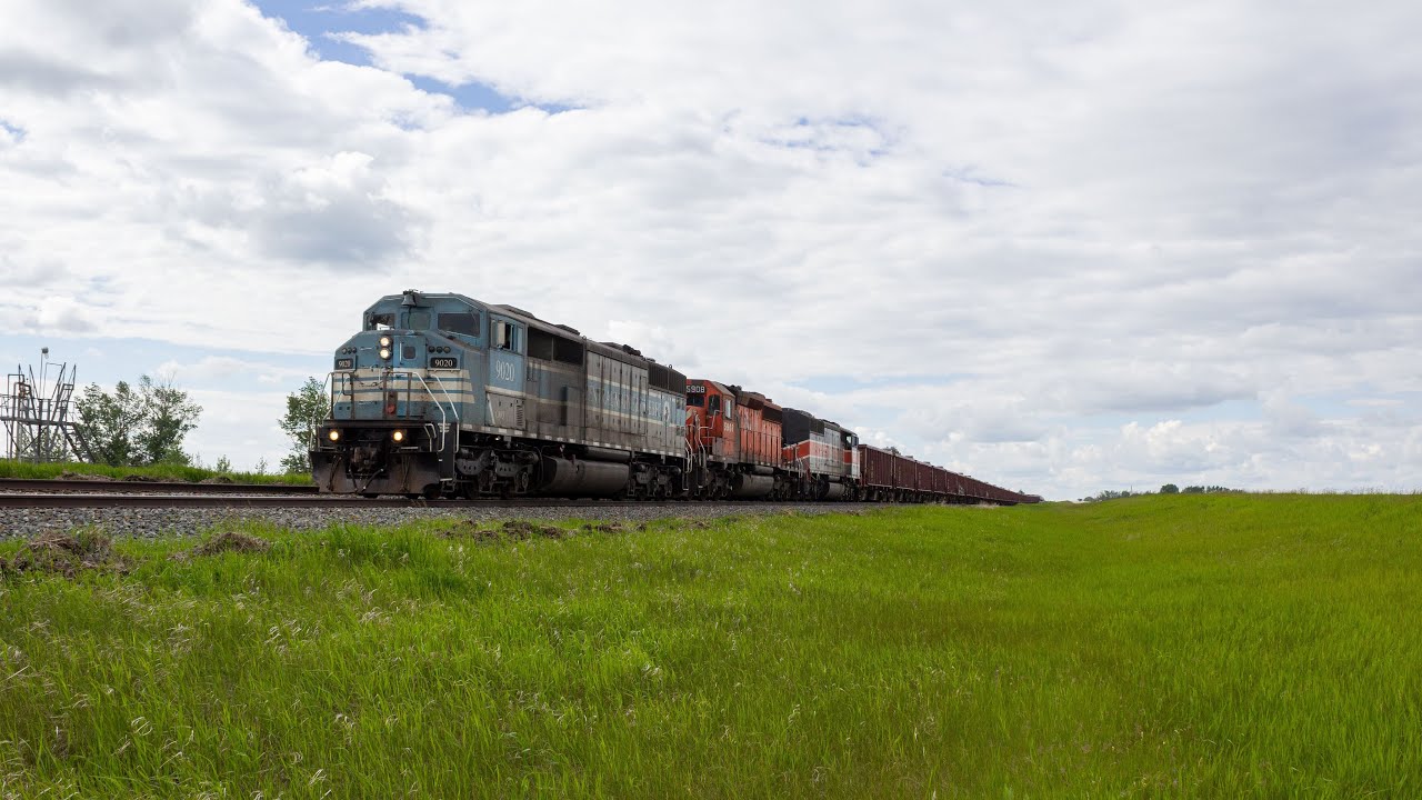 RARE!! CMQ SD40-2F LEAD AND CMQ HERITAGE UNIT!!! CMQ 9020 South Leads ...