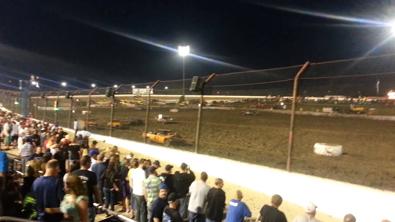 Team demolition derby 2013 - YouTube