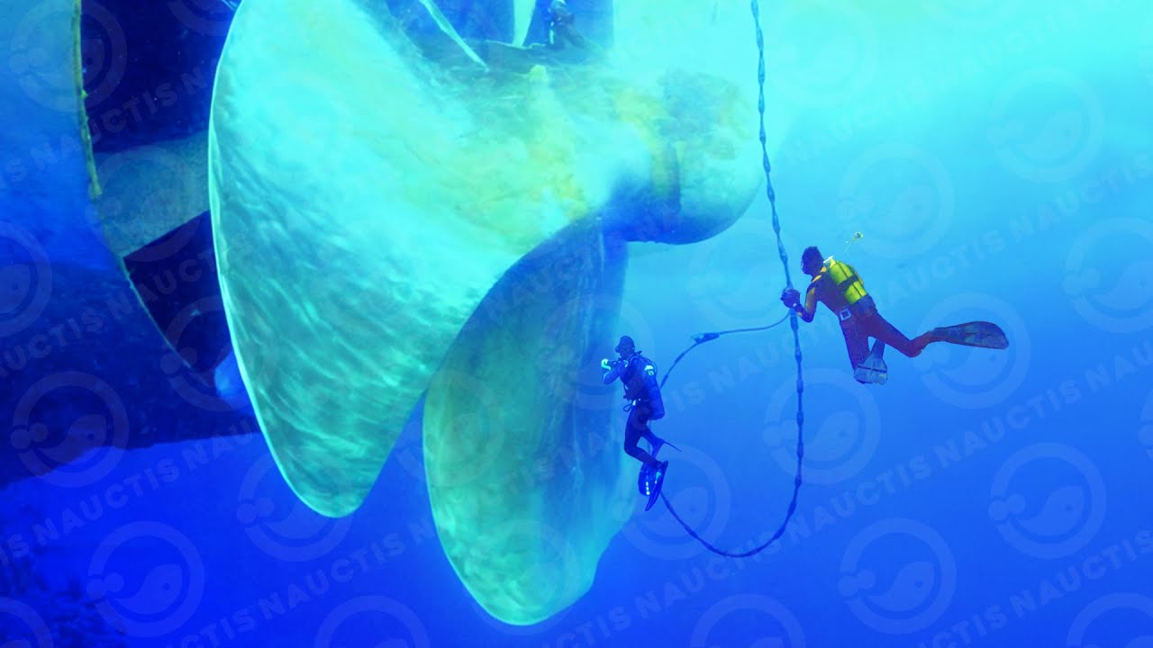INSIDE Scariest UNDERWATER Hull & Propeller Cleaning Jobs: Why This ...