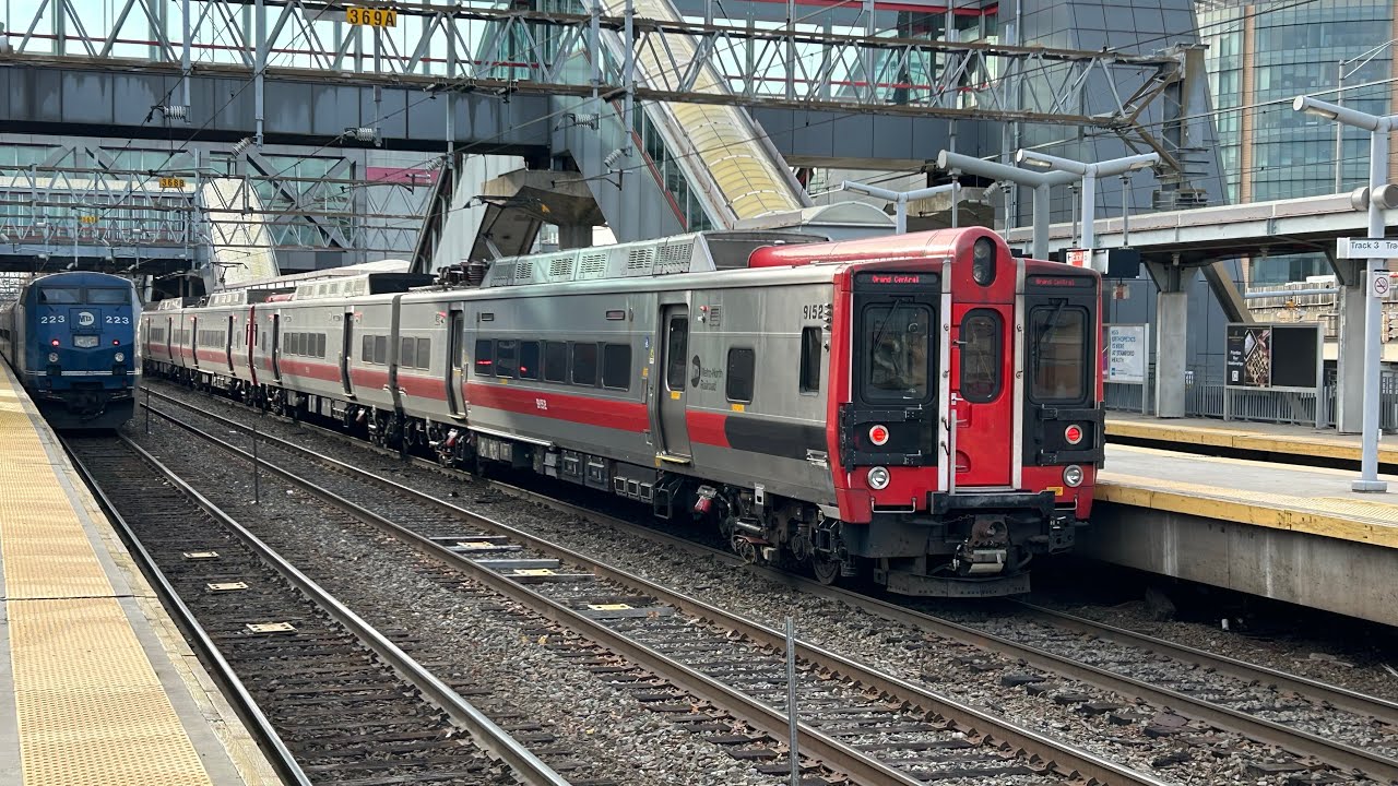 Friday Afternoon Amtrak NEC Line + MTA Metro North Train Action At ...