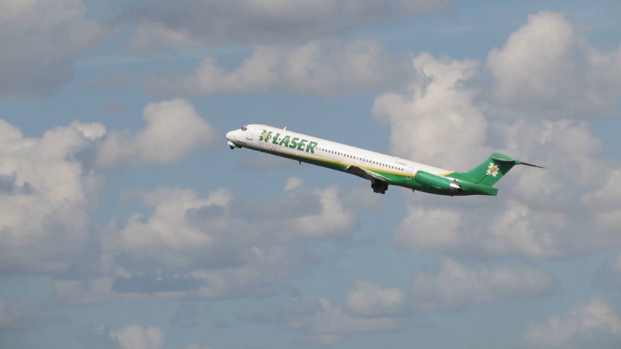 Laser Airlines (MD-82) saliendo de SDQ hacia CCS. (15-04-2017) - YouTube