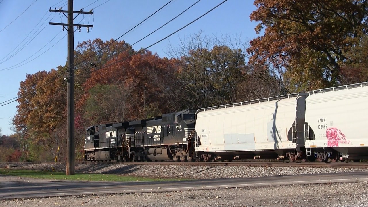 Norfolk Southern Freight Train Start Up - YouTube