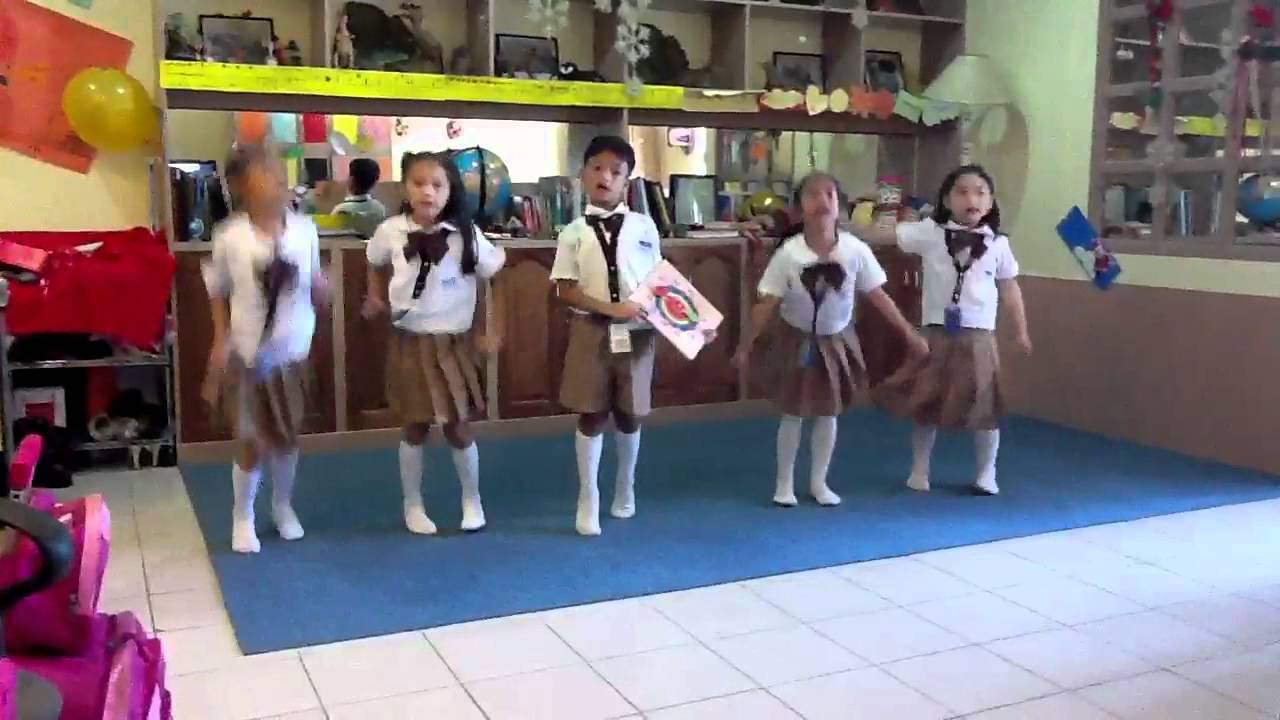 Hip Hop Around the Clock with the Lorma IS Kids - YouTube