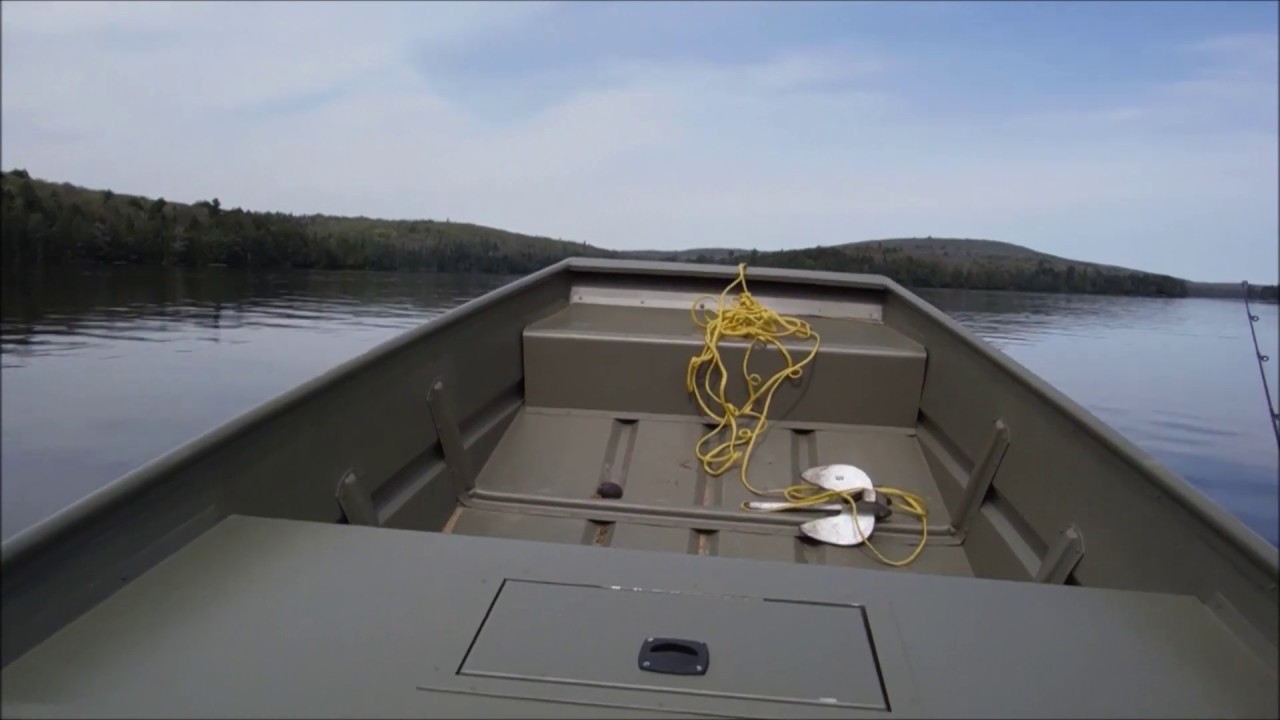 Tracker Topper 1542 boat and 9.9 h.p. Mercury Algonquin Park Rock Lake ...