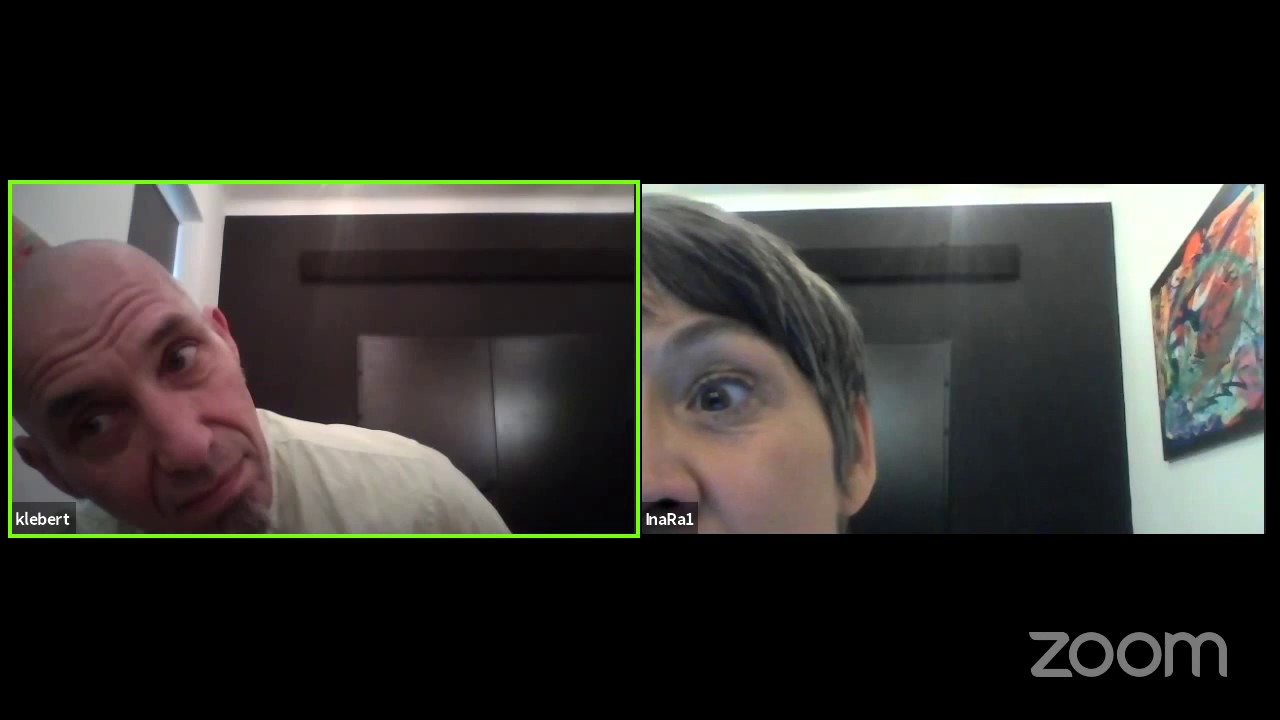 live split screen - YouTube