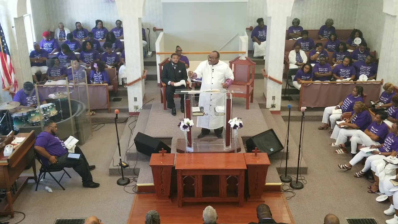 Elder Darris Waters Preaching Gods Word!!!!! - YouTube