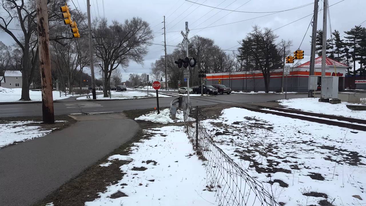 GLC Railroad crossing Garfield RD Traverse City Michigan on 4-7-2016 ...