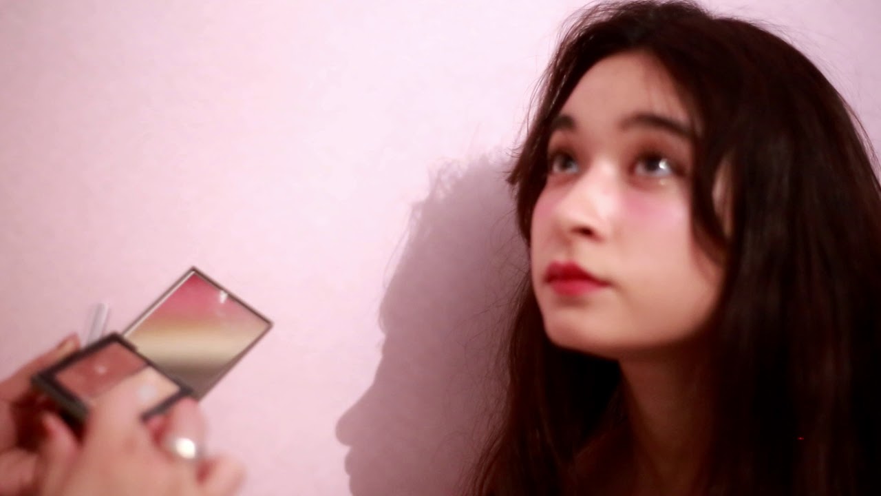 aimTV Wedding Dress - YouTube