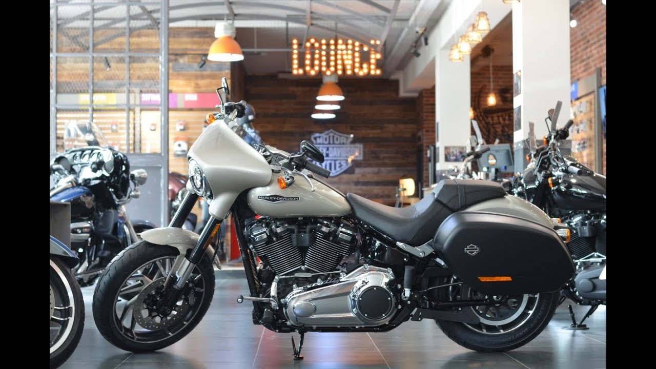 Harley-Davidson Softail Sport Glide (FLSB) Silver Fortune 2018 - YouTube