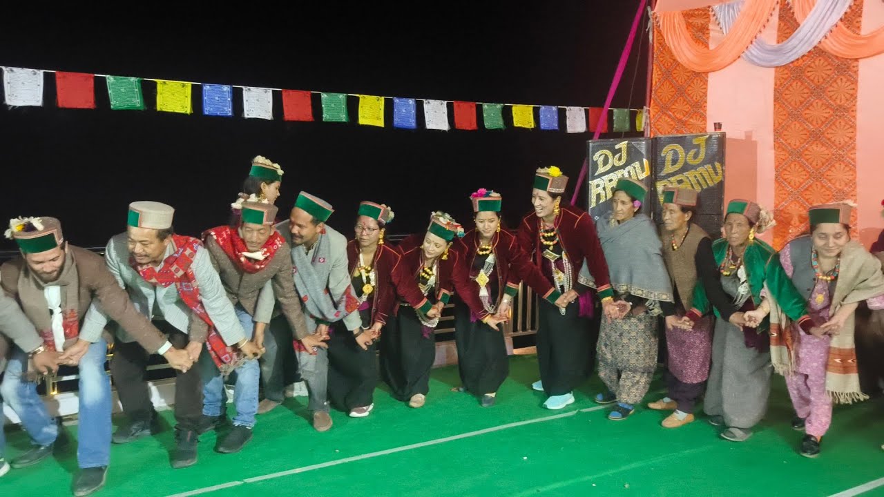 kinnauri traditional dance at labarang to giabong marriage. (ROPA ...
